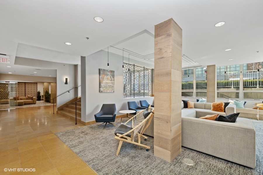 3333 Wisconsin - apartments for rent in Cleveland Park, Washington ...